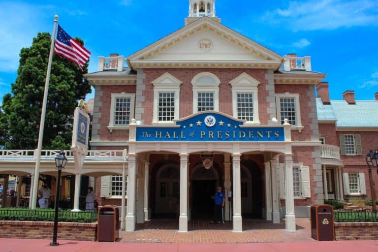 The Hall of Presidents at Magic Kingdom | Resorts Gal