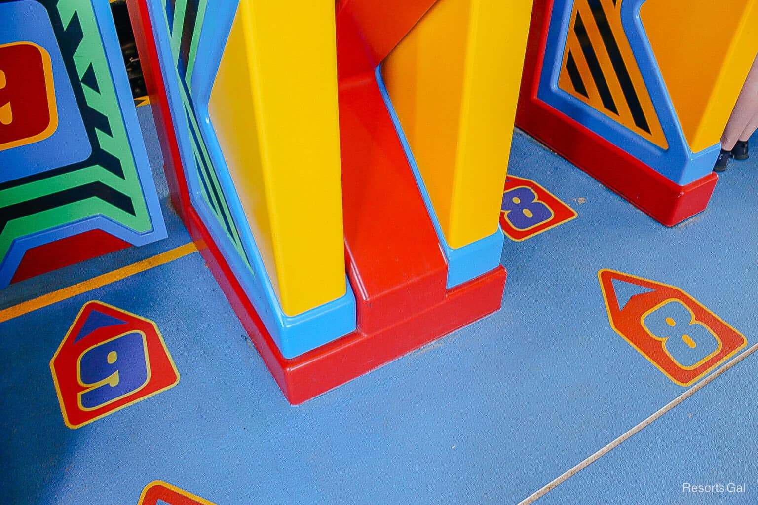 Slinky Dog Dash Ride Guide (Disney's Hollywood Studios) - Resorts Gal