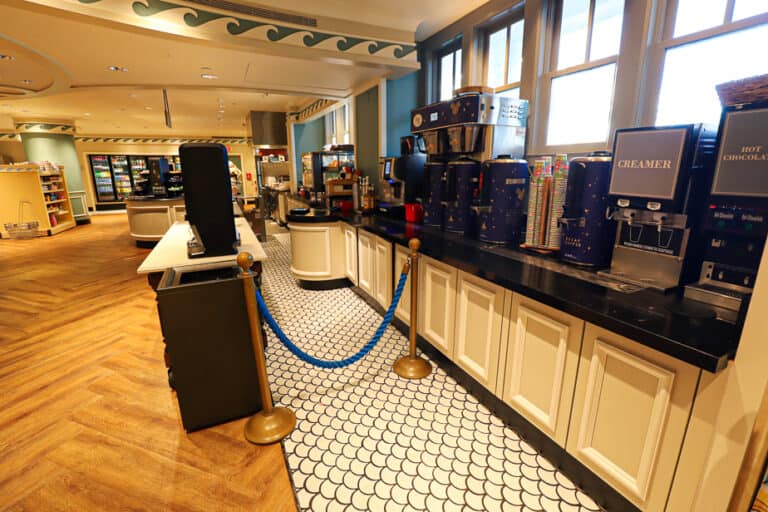 Beach Club Marketplace (Counter Service at Disney's Beach Club)