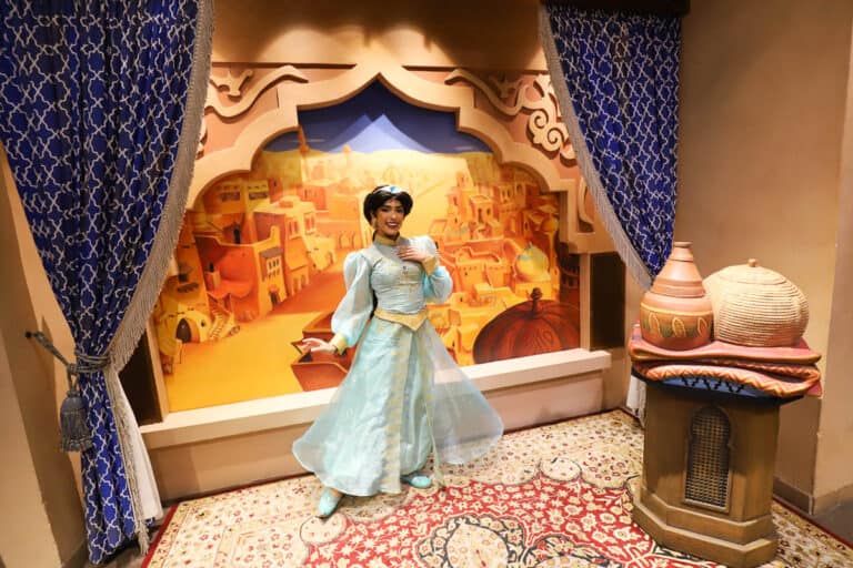 Epcot's Morocco Pavilion (With Attractions, Dining, and Characters ...