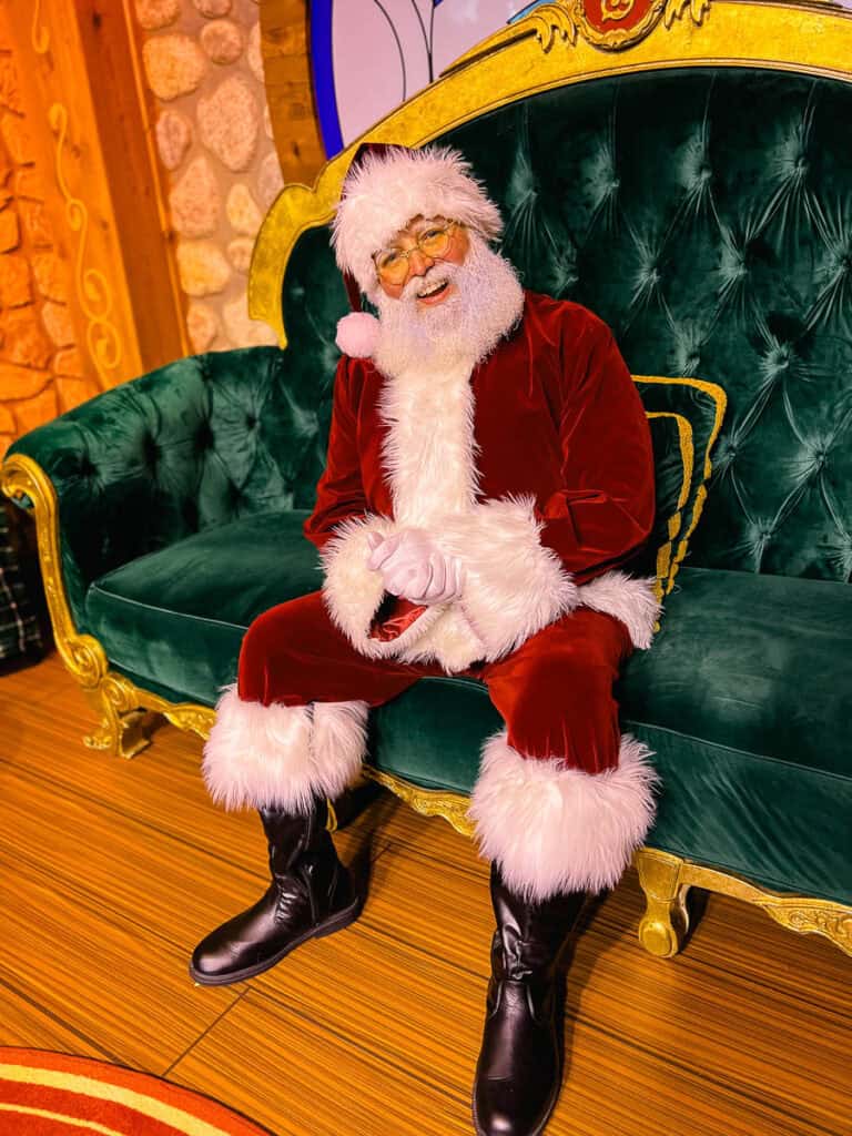 Meet Santa Claus at Disney Springs (Once Upon a Toy 2022-2023)