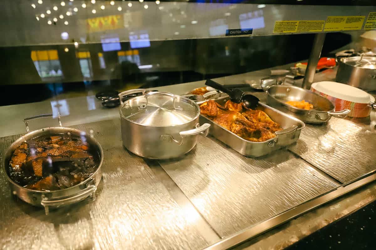 Disney's All-Star Movies Restaurants Guide - Resorts Gal