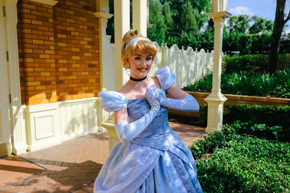 Where to Meet Cinderella at Walt Disney World (Every Location!)