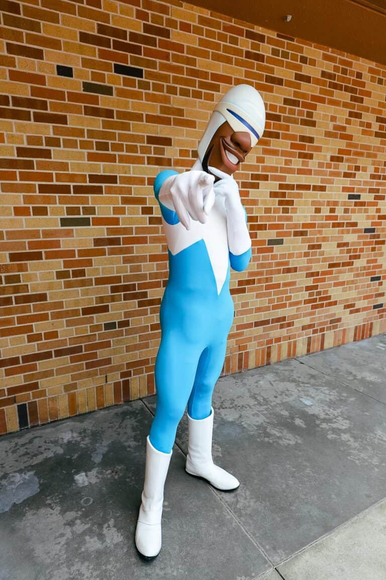 Meet Frozone at Disney's Hollywood Studios (Former Locations) - Resorts Gal