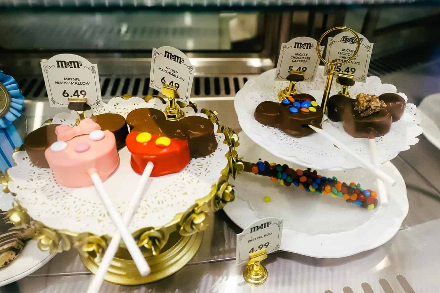 Main Street Confectionery at Magic Kingdom (The Best Sweet Stop)