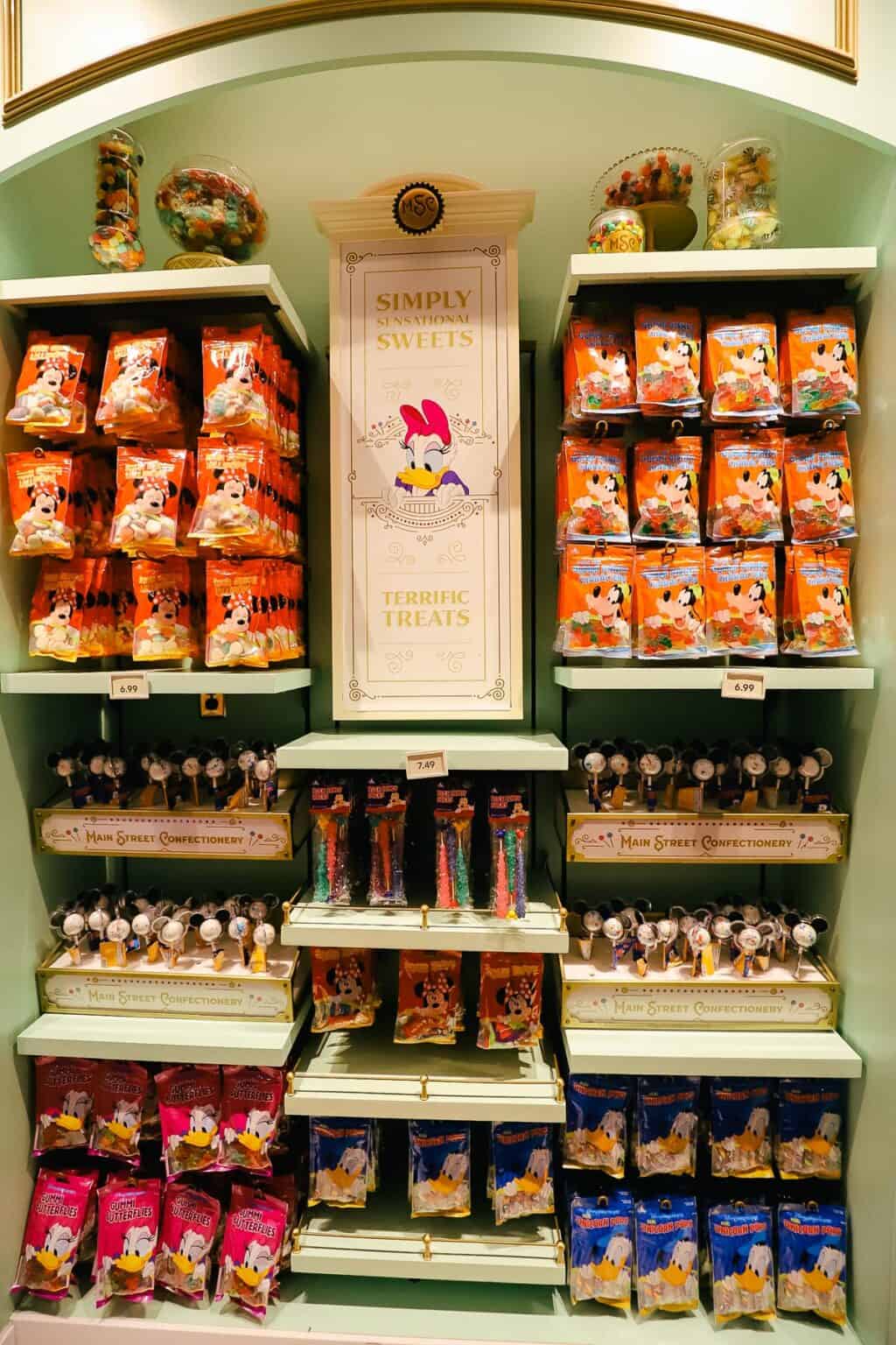 Main Street Confectionery at Magic Kingdom (The Best Sweet Stop)