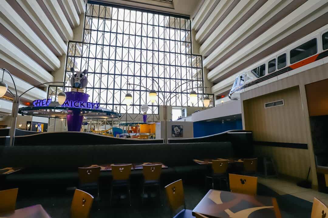 Contempo Cafe Review (The Quick Service at Disney's Contemporary)