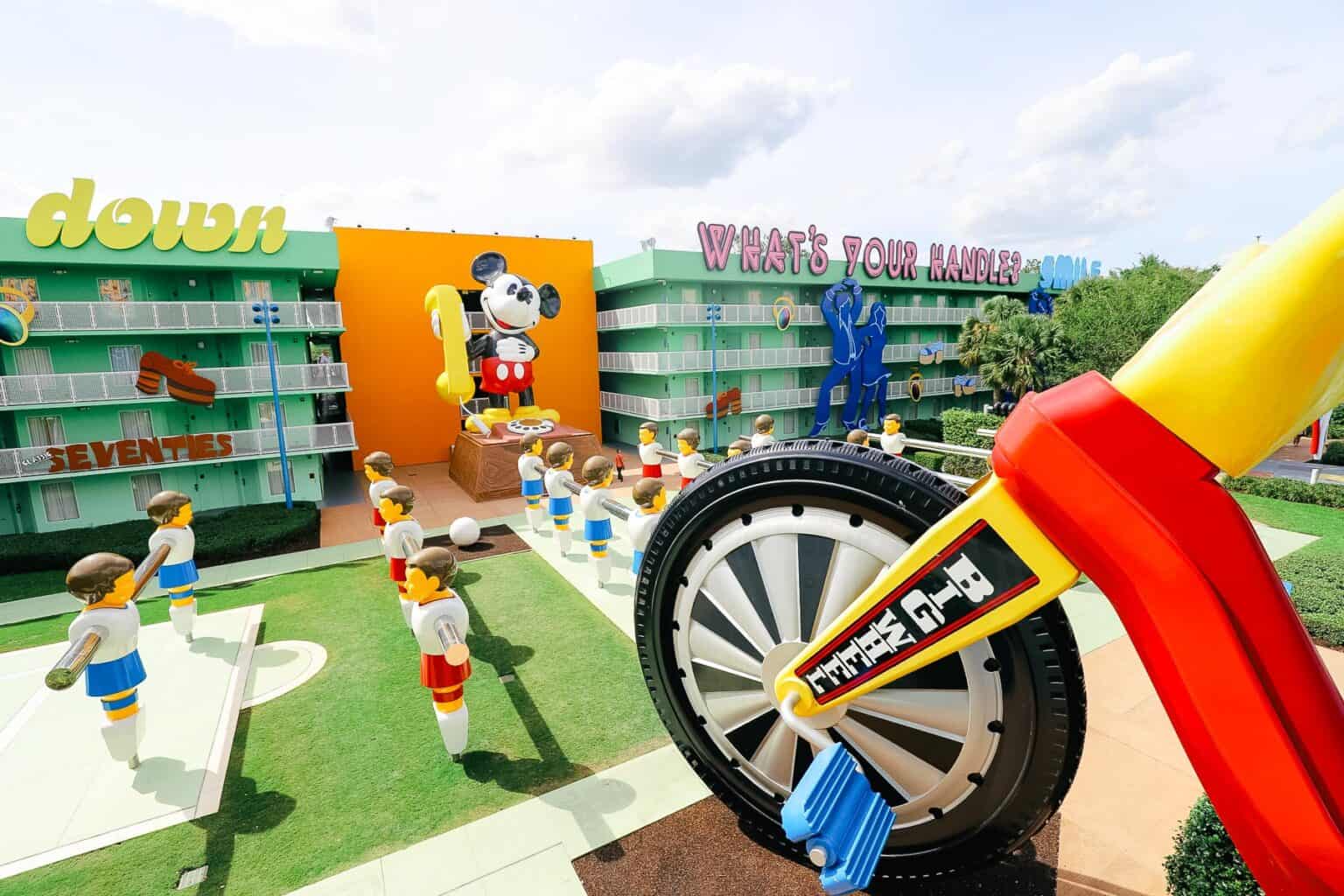 Disney World Resort Hopping in 2026 (With Free Itineraries)