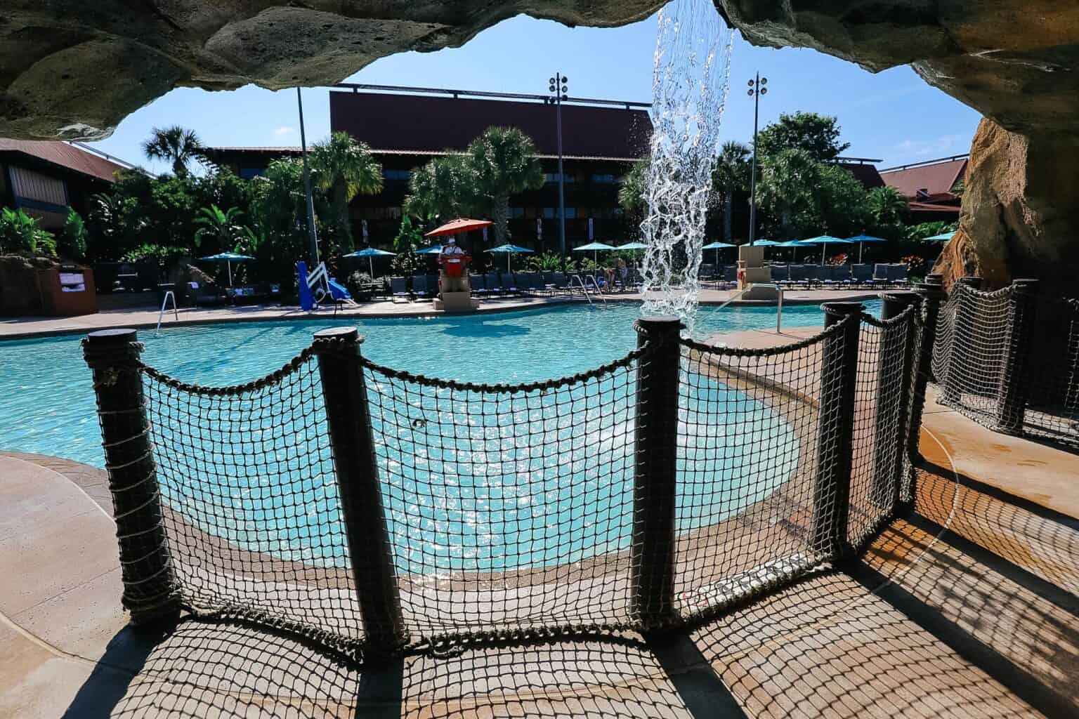 Disney's Polynesian Village Resort Pool Guide (Photos and Amenities)