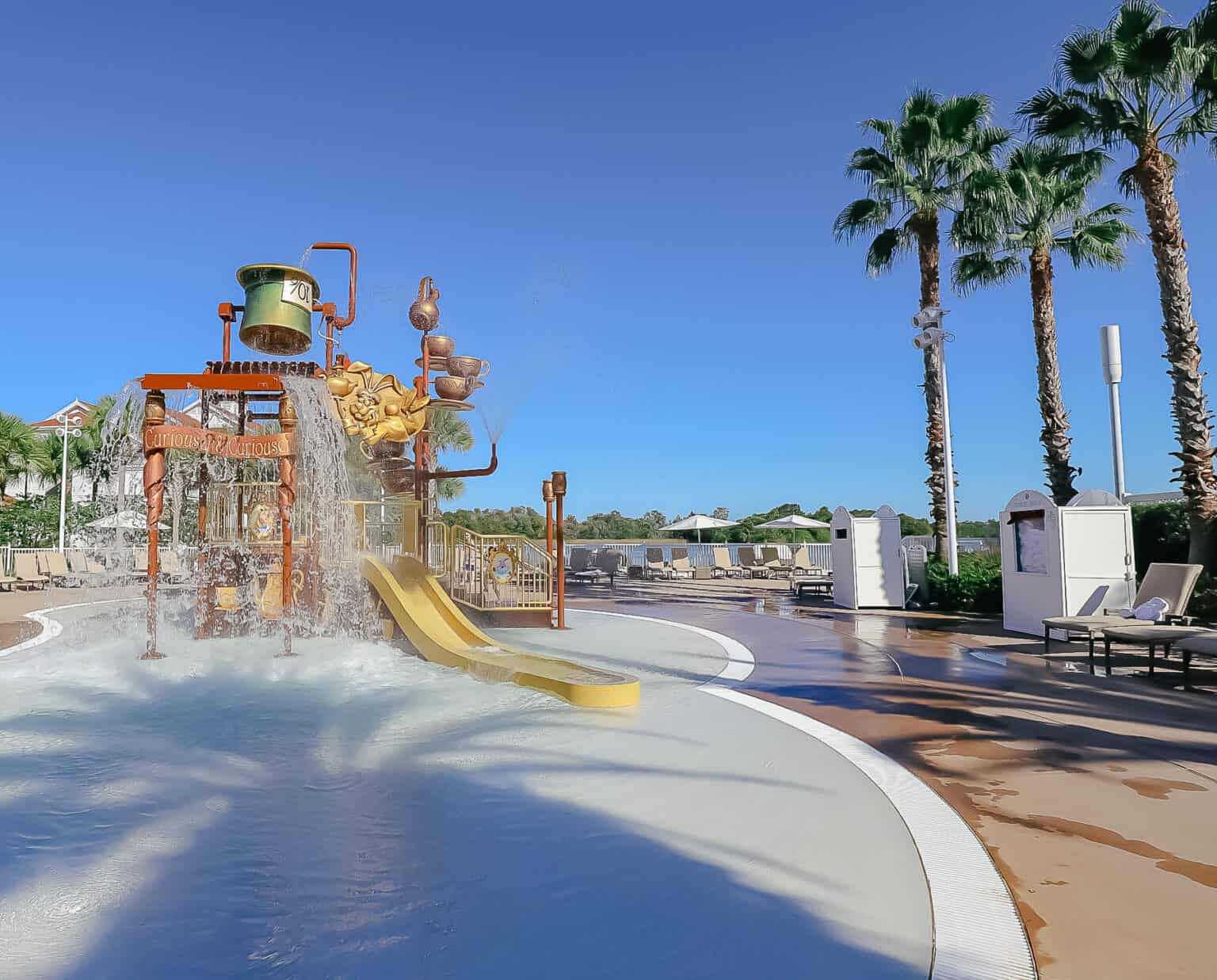 Disney's Grand Floridian Resort and Spa Pool Guide (Photos and Amenities)