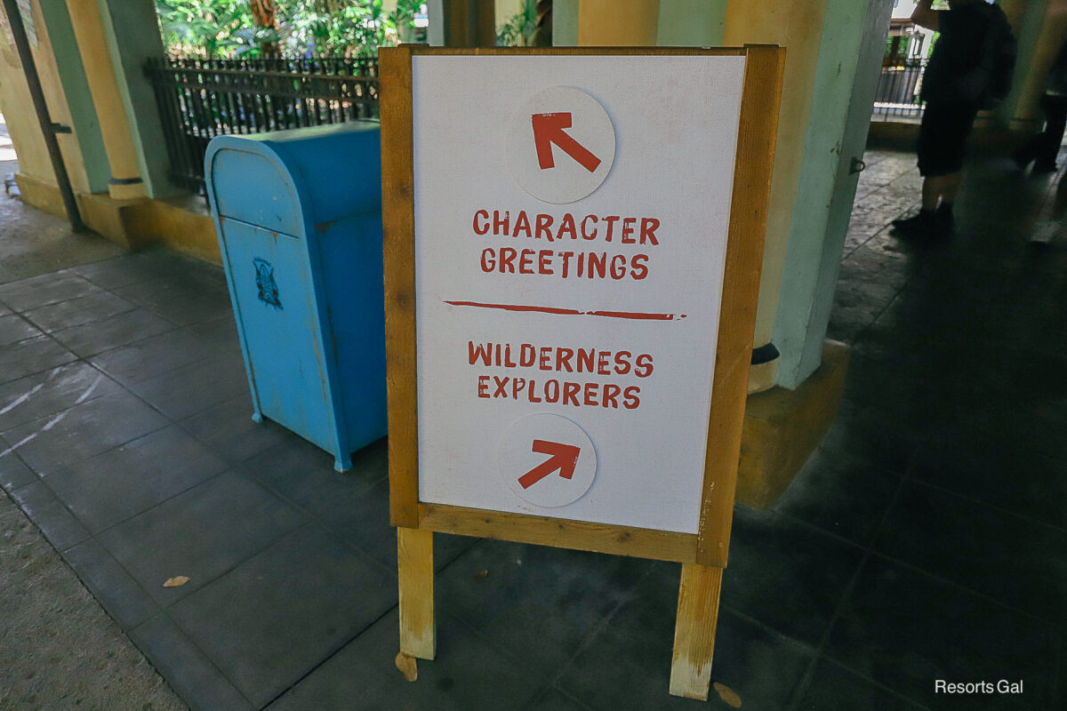 Donald and Daisy Duck Join Goofy at Harambe Train Station for Temporary ...