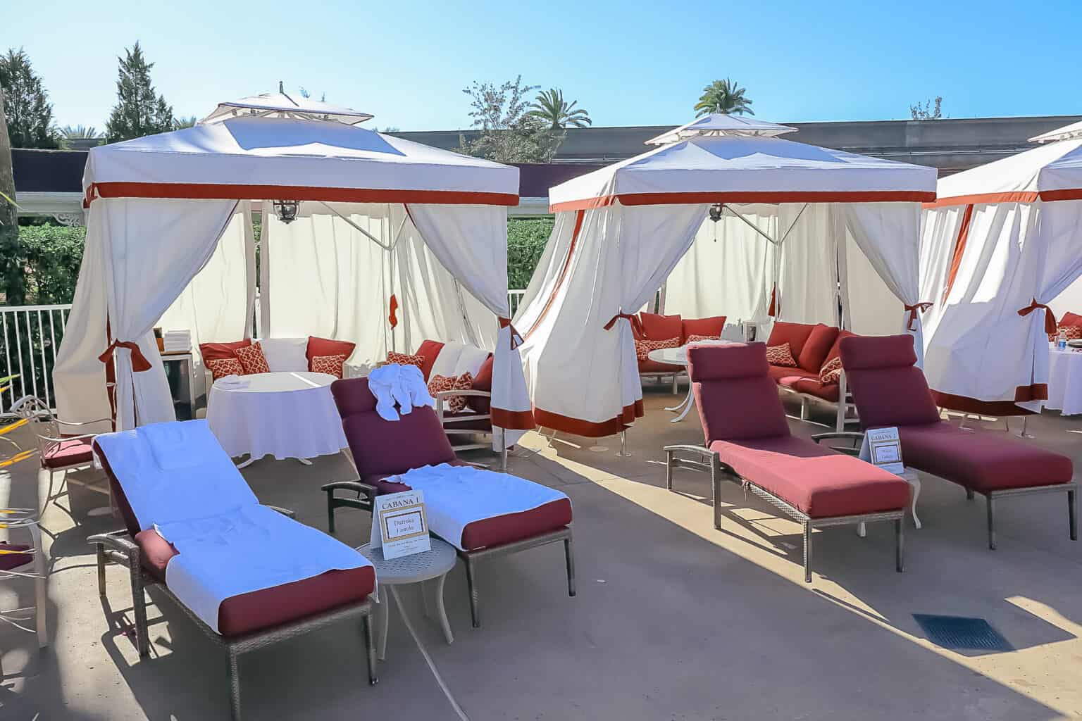 Disney's Grand Floridian Resort and Spa Pool Guide (Photos and Amenities)