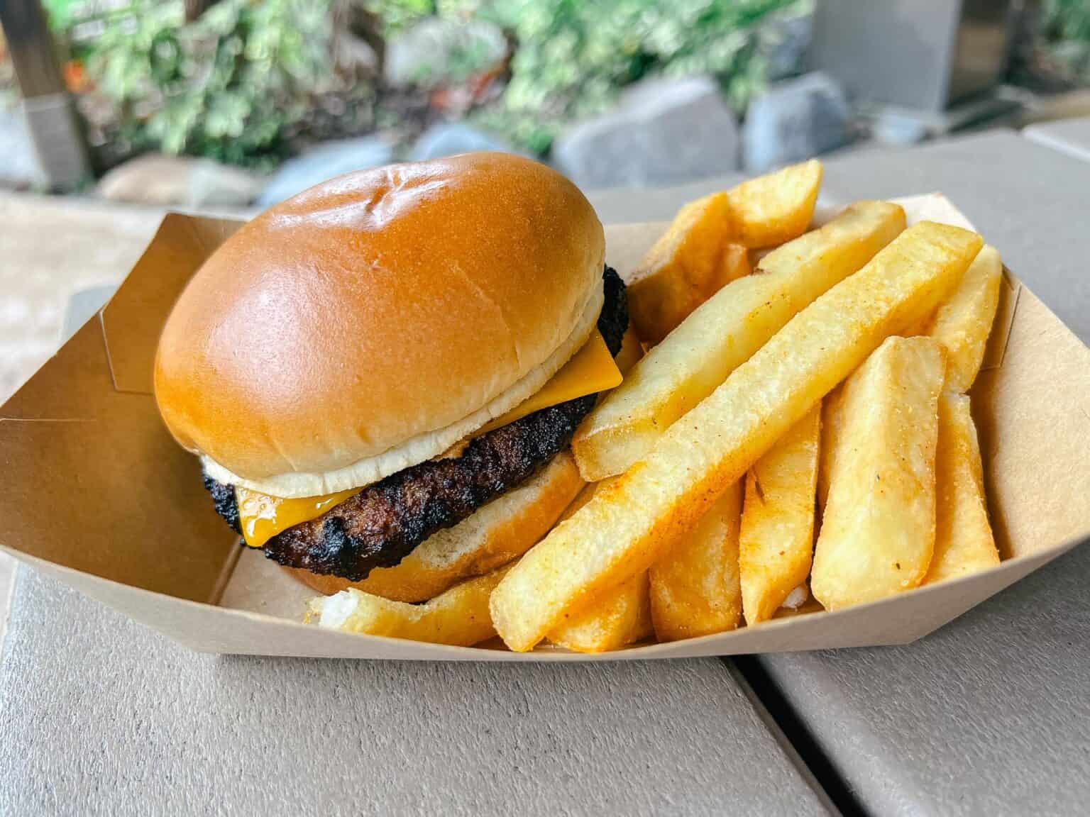 What to Eat at Disney's Typhoon Lagoon (Locations, Menus, and Food ...