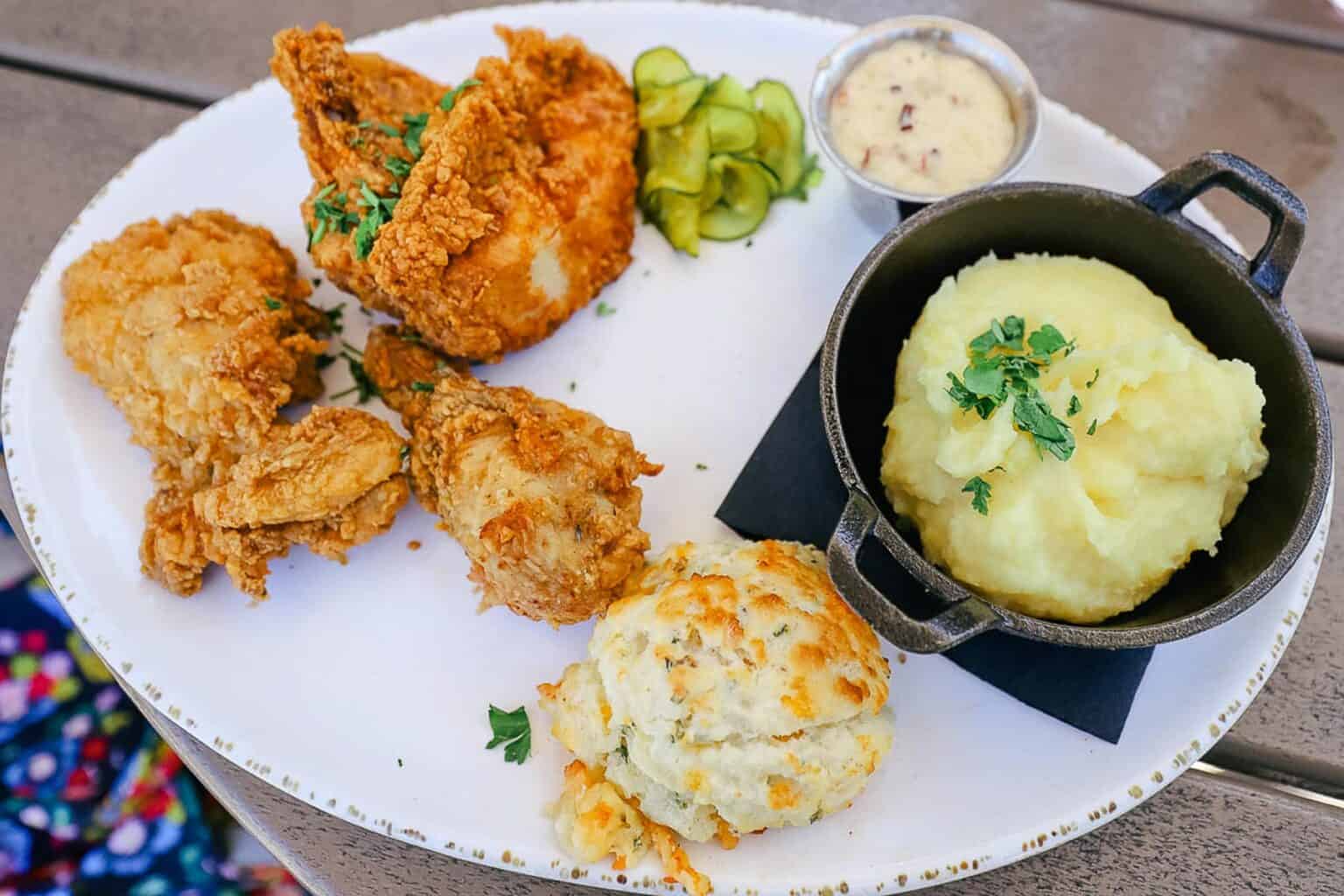 Chef Art Smith's Homecomin' Review (At Disney Springs) - Resorts Gal