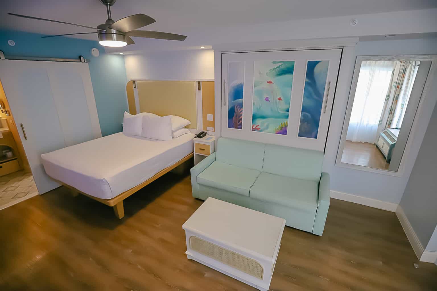 The Under the Sea-Themed Rooms at Disney's Caribbean Beach Resort ...
