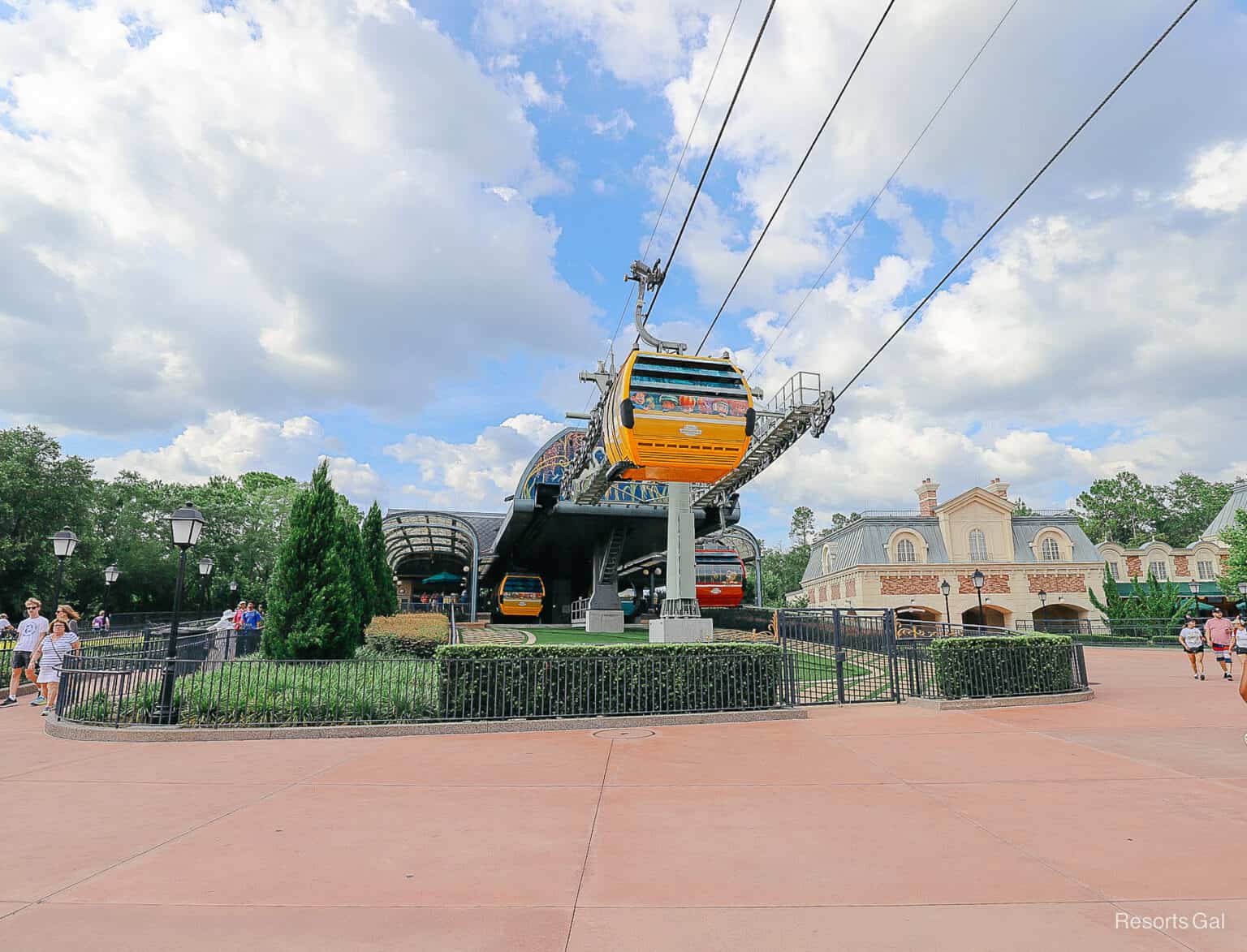 Taking the FriendShips Between Epcot and Hollywood Studios