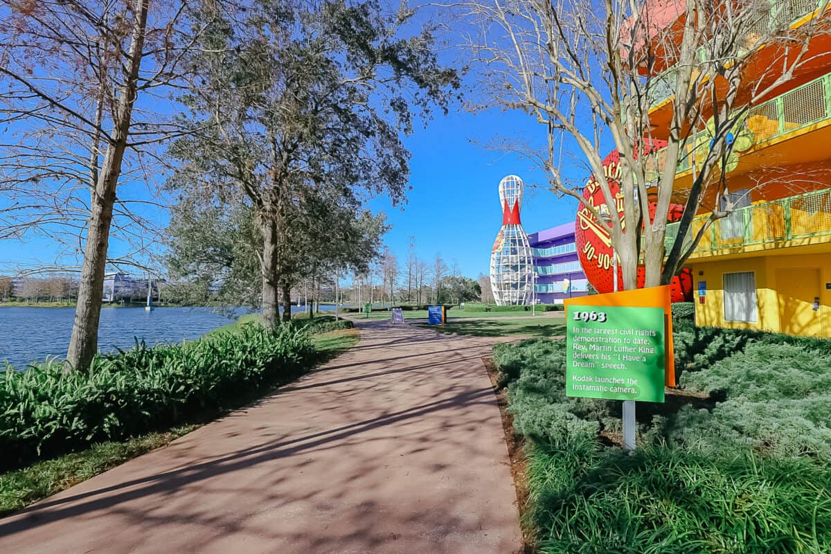 A Walk Around Hourglass Lake at Disney World