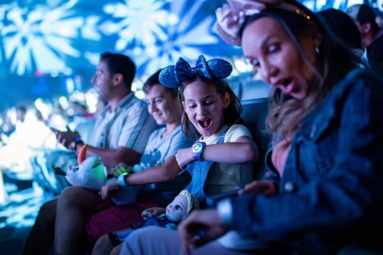 Disney Announces New MagicBand+ Interactions with Select Stage Shows at ...