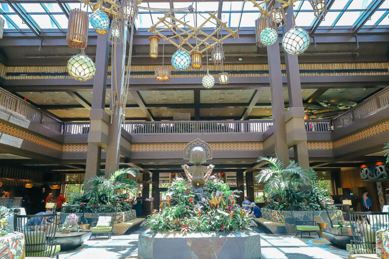Disney's Polynesian Village Restaurants Guide