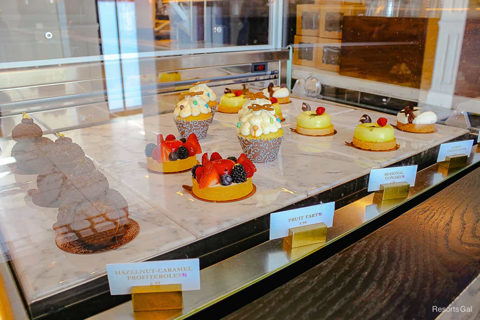 Disney's Riviera Restaurants (A Resorts Gal Dining Guide)