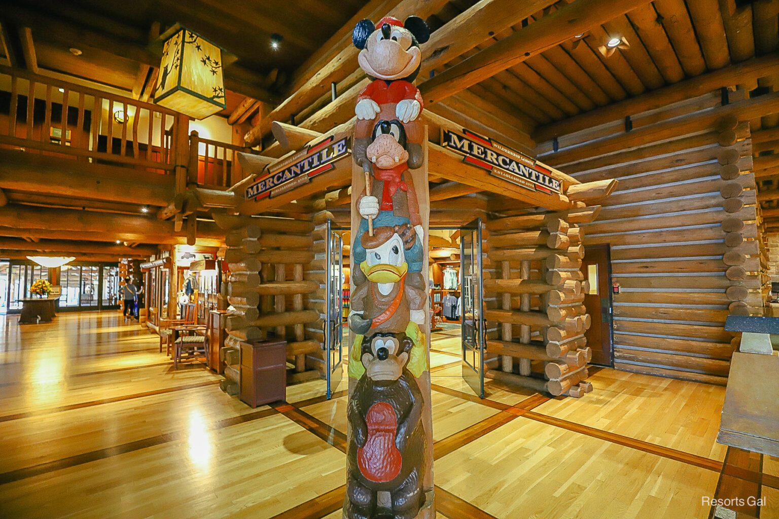 Disney's Wilderness Lodge Lobby Photo Gallery - Resorts Gal