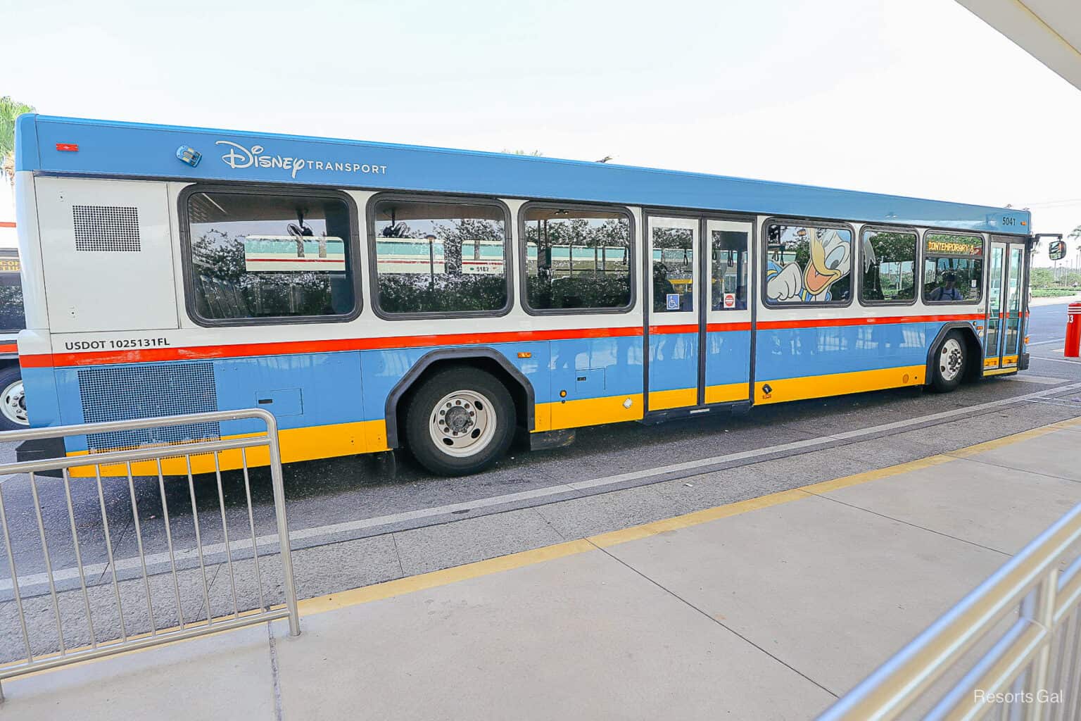 Disney’s Complimentary Bus Transportation (Everything You Need to Know ...