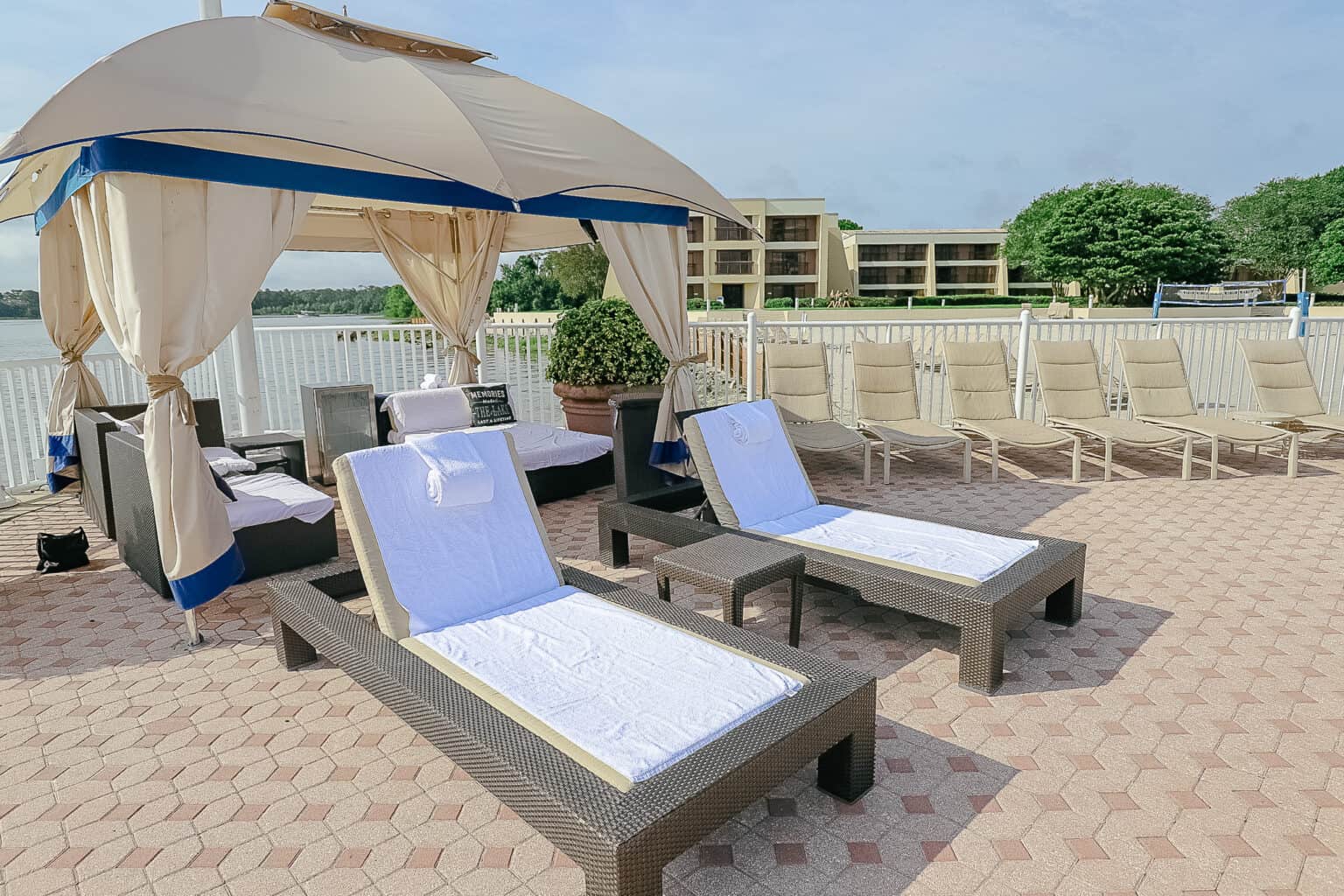 Review: Renting a Poolside Cabana at Disney World - Resorts Gal