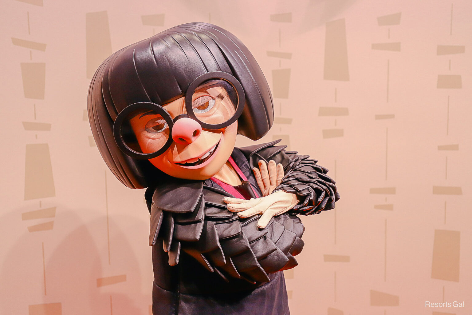 Character Spotlight: Edna Mode from 'The Incredibles' at Disney World ...