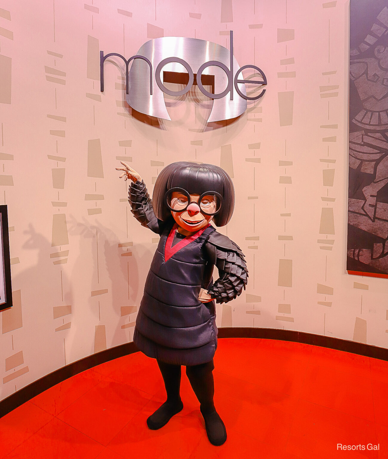 Character Spotlight: Edna Mode from 'The Incredibles' at Disney World - Resorts Gal