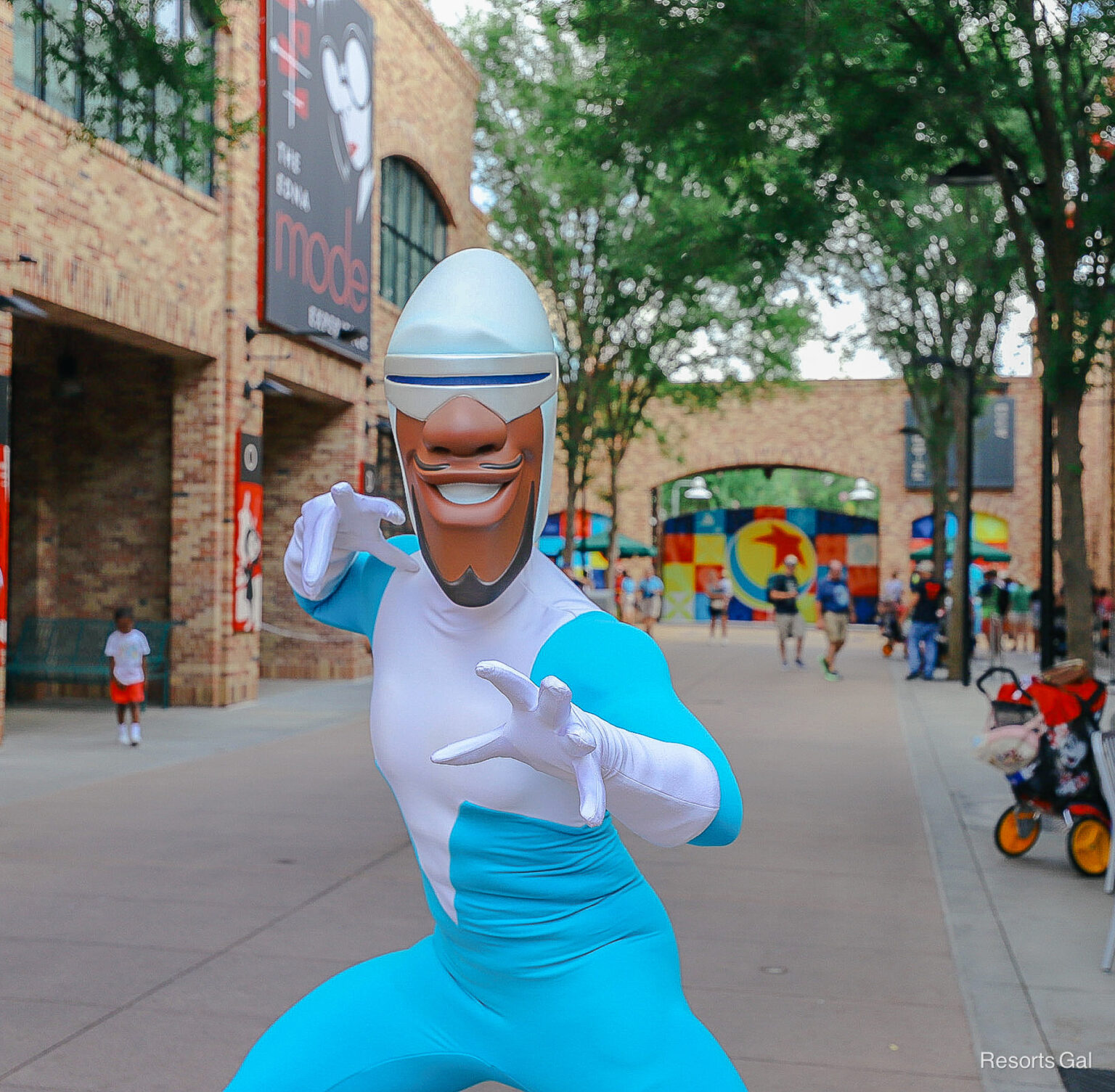 Character Spotlight: Frozone from 'The Incredibles' at Disney World ...