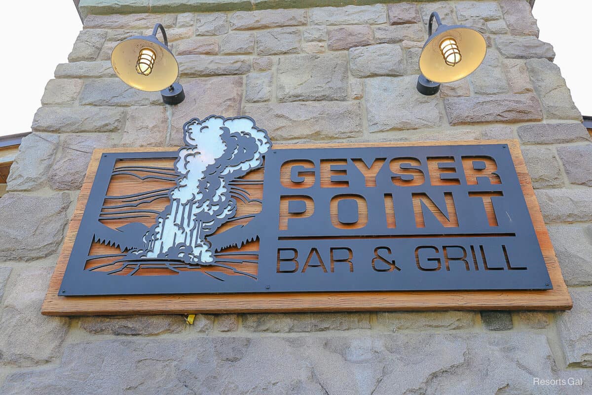 Geyser Point Bar & Grill Review - Resorts Gal