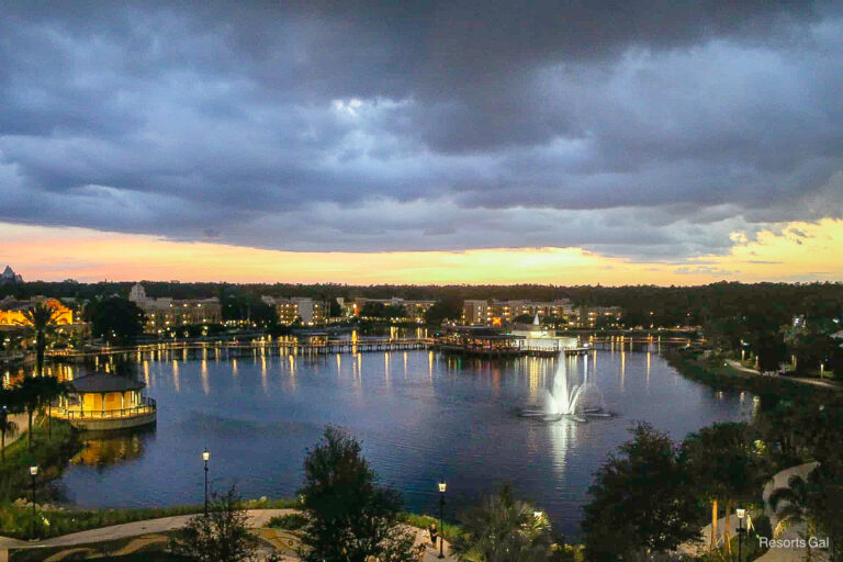 A Resort View vs. Water View Room at Disney's Gran Destino Tower ...