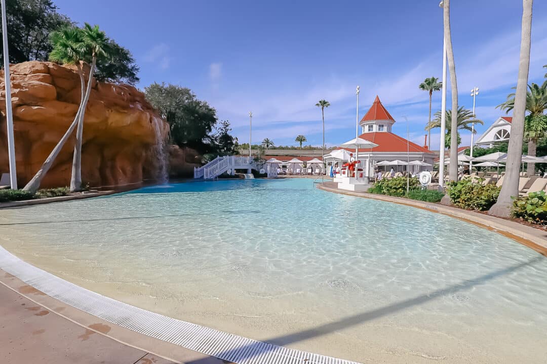 Disney's Grand Floridian Resort and Spa Pool Guide (Photos and Amenities)