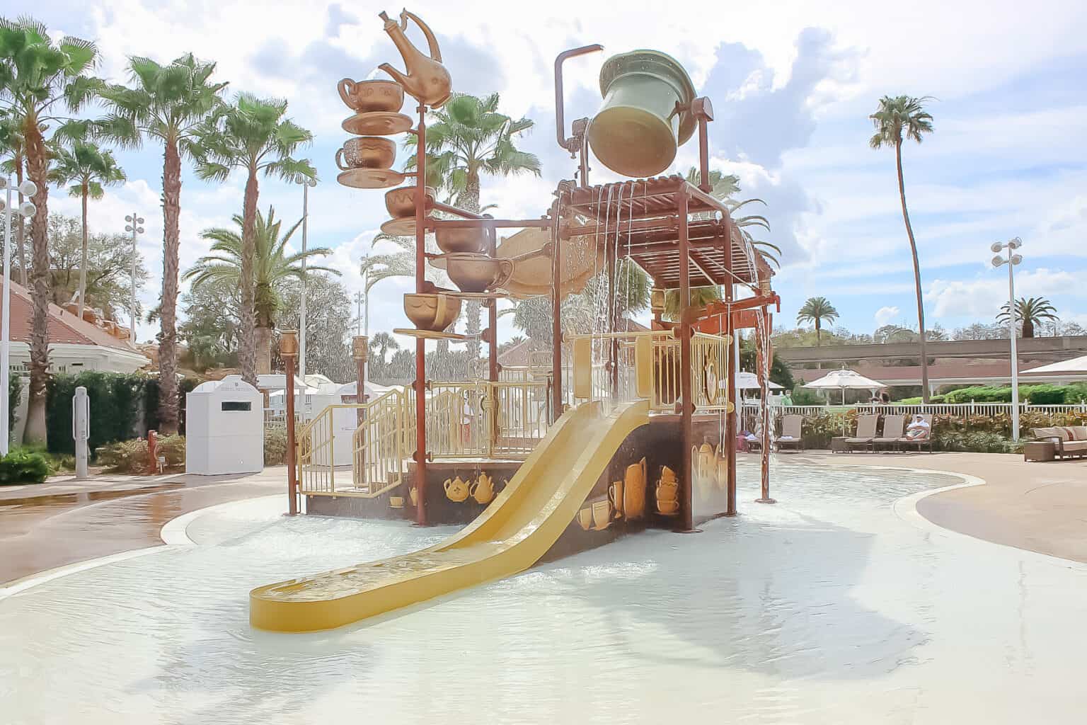 Disney's Grand Floridian Resort and Spa Pool Guide (Photos and Amenities)