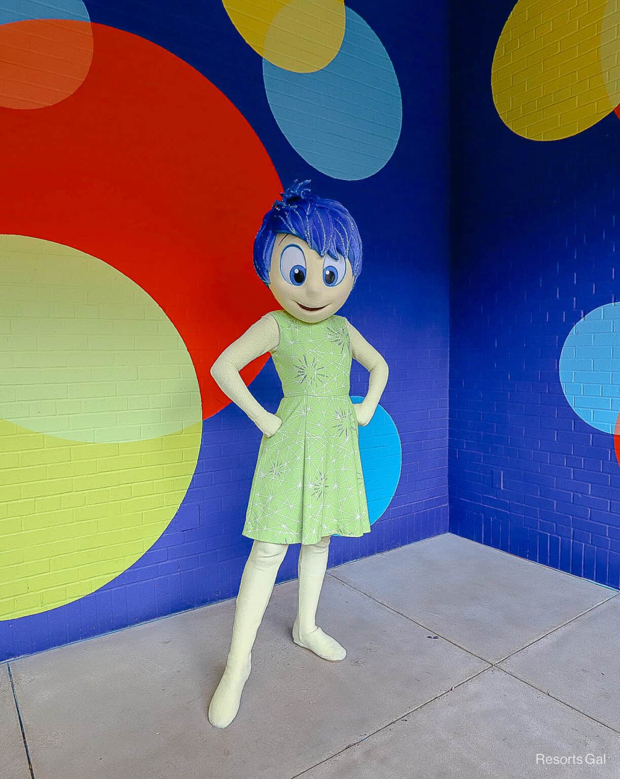Meet Joy at Pixar Plaza (Disney's Hollywood Studios) - Resorts Gal