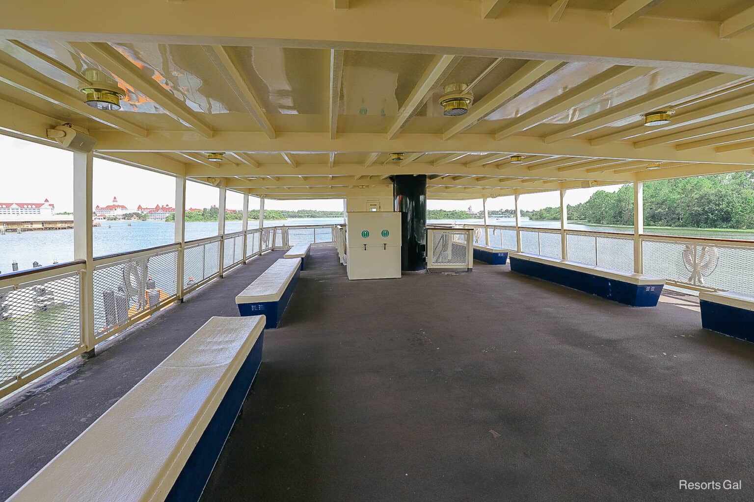 Taking the Magic Kingdom Ferry (With How To's and Tips) - Resorts Gal