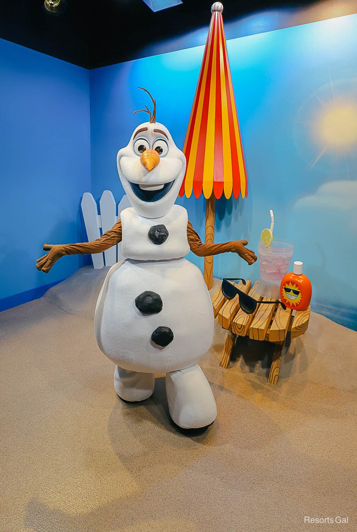 Meet Olaf at Celebrity Spotlight (Disney's Hollywood Studios)
