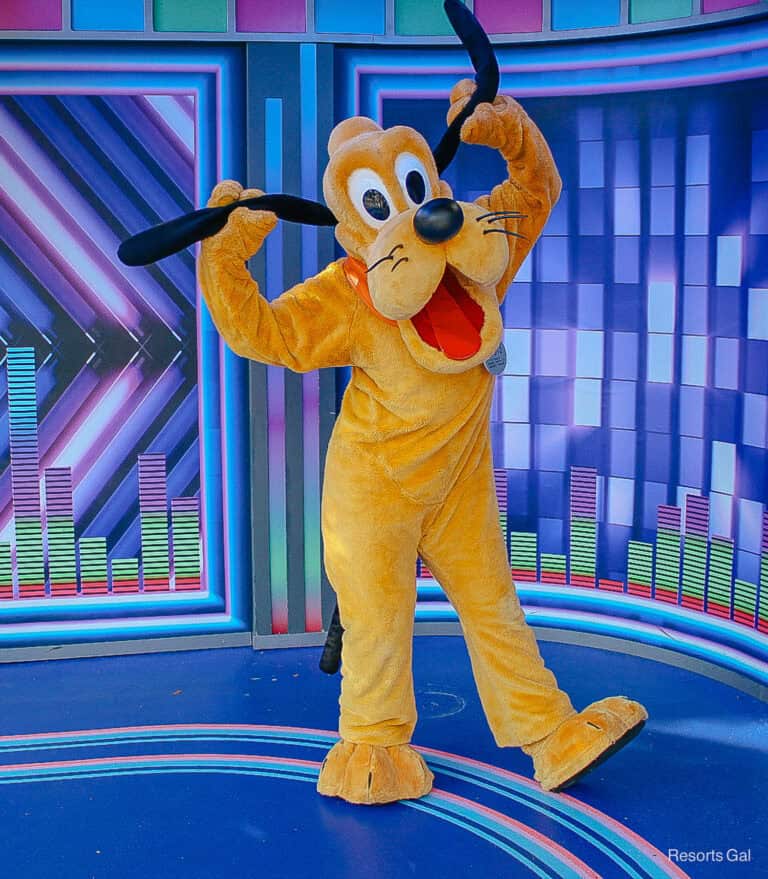Character Spotlight: Pluto at Walt Disney World | Resorts Gal