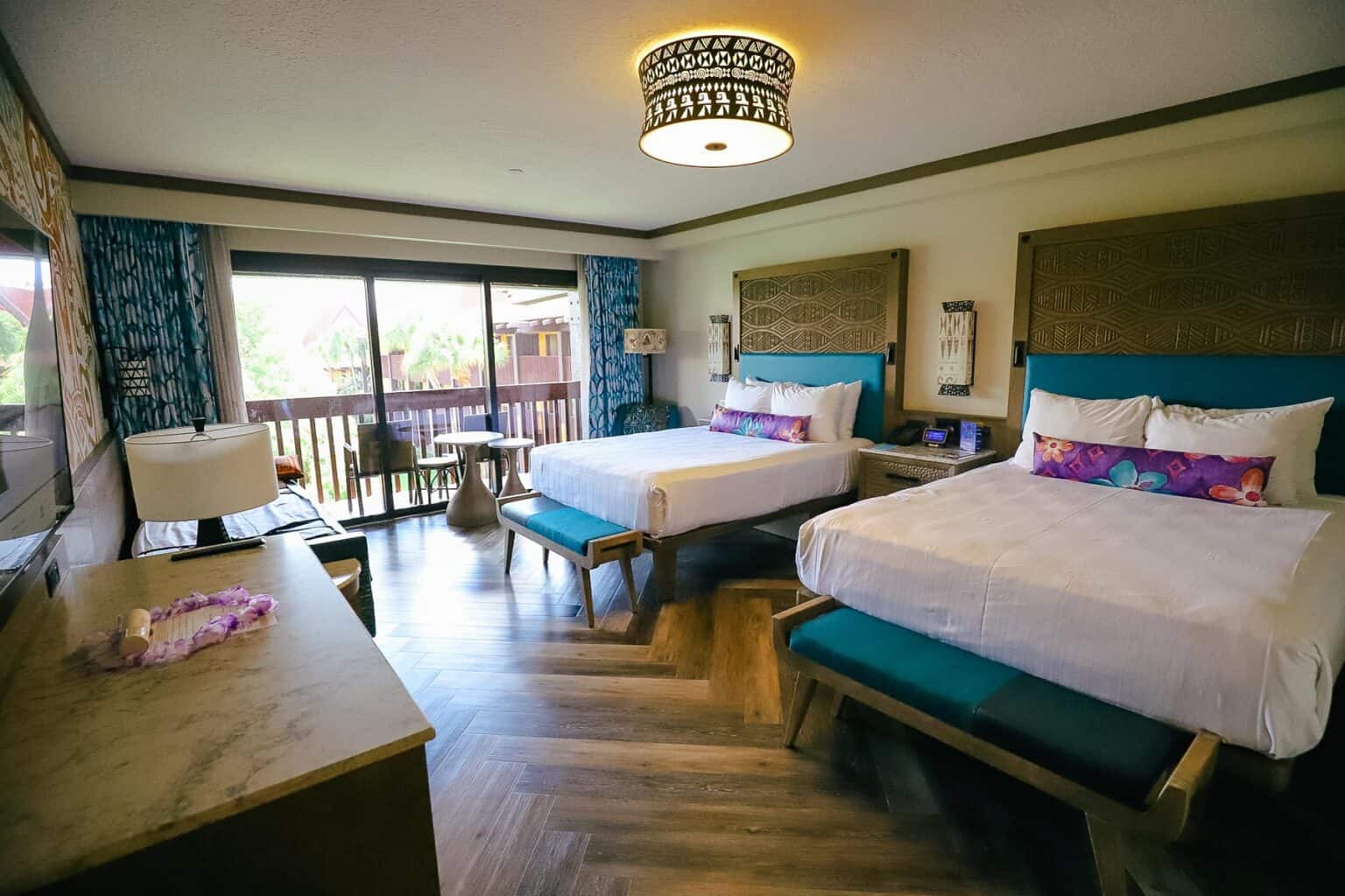 Disney's Polynesian Resort Room Photos and Tour (The Moana Rooms)