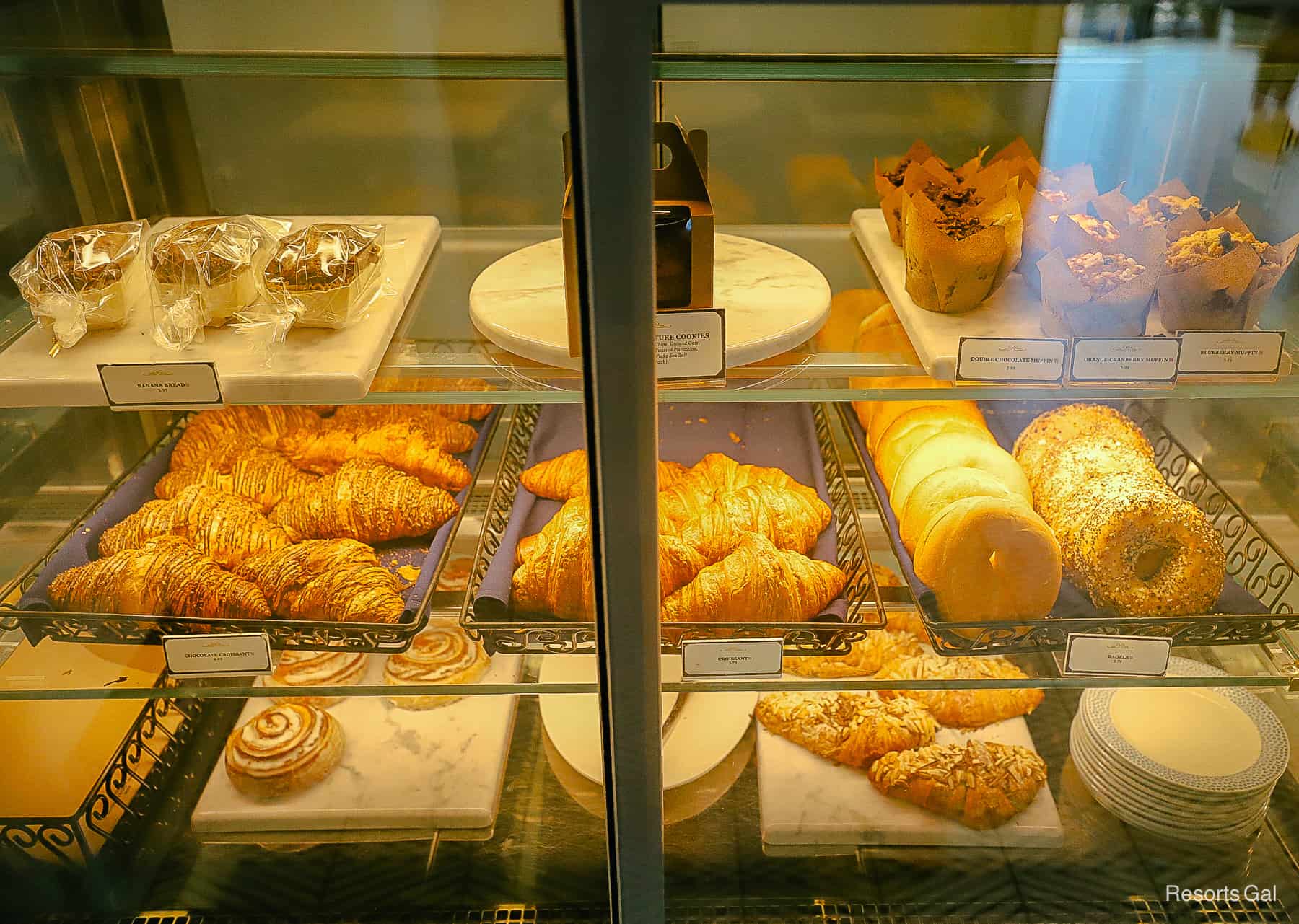 Primo Piatto Review (with Photos of Breakfast and Lunch Items)