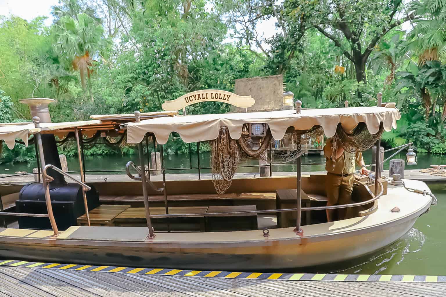 Jungle Cruise Ride at Magic Kingdom (Everything You Need to Know)