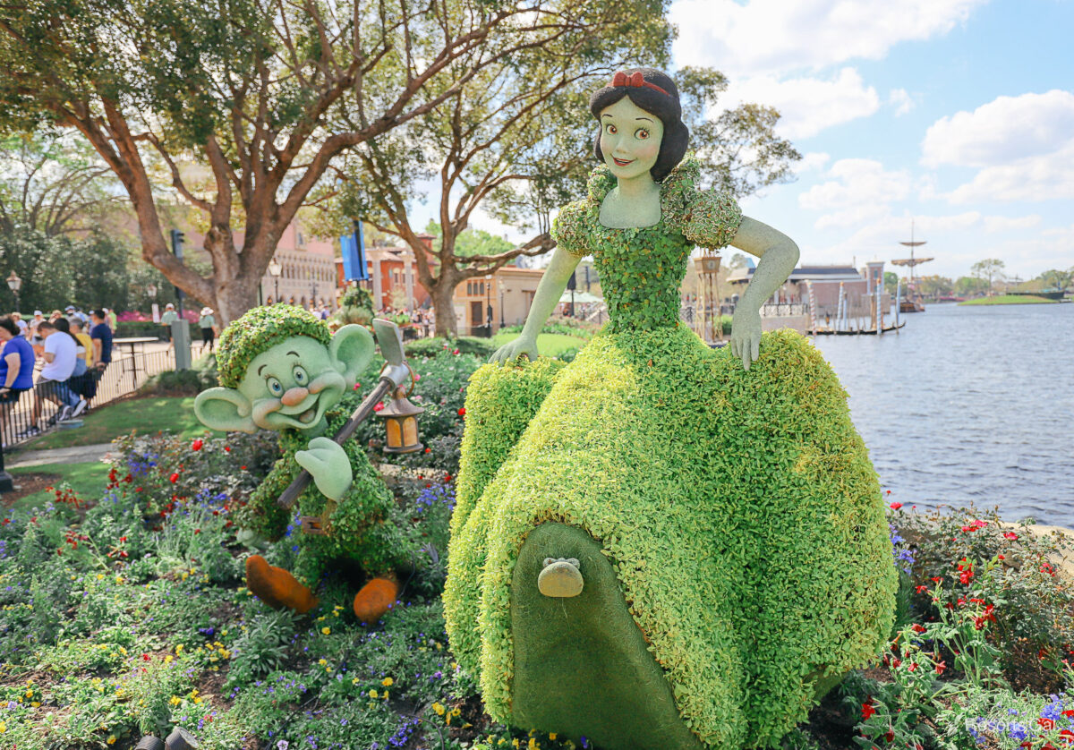 Through the Years: Snow White and the Seven Dwarfs Character Topiaries ...
