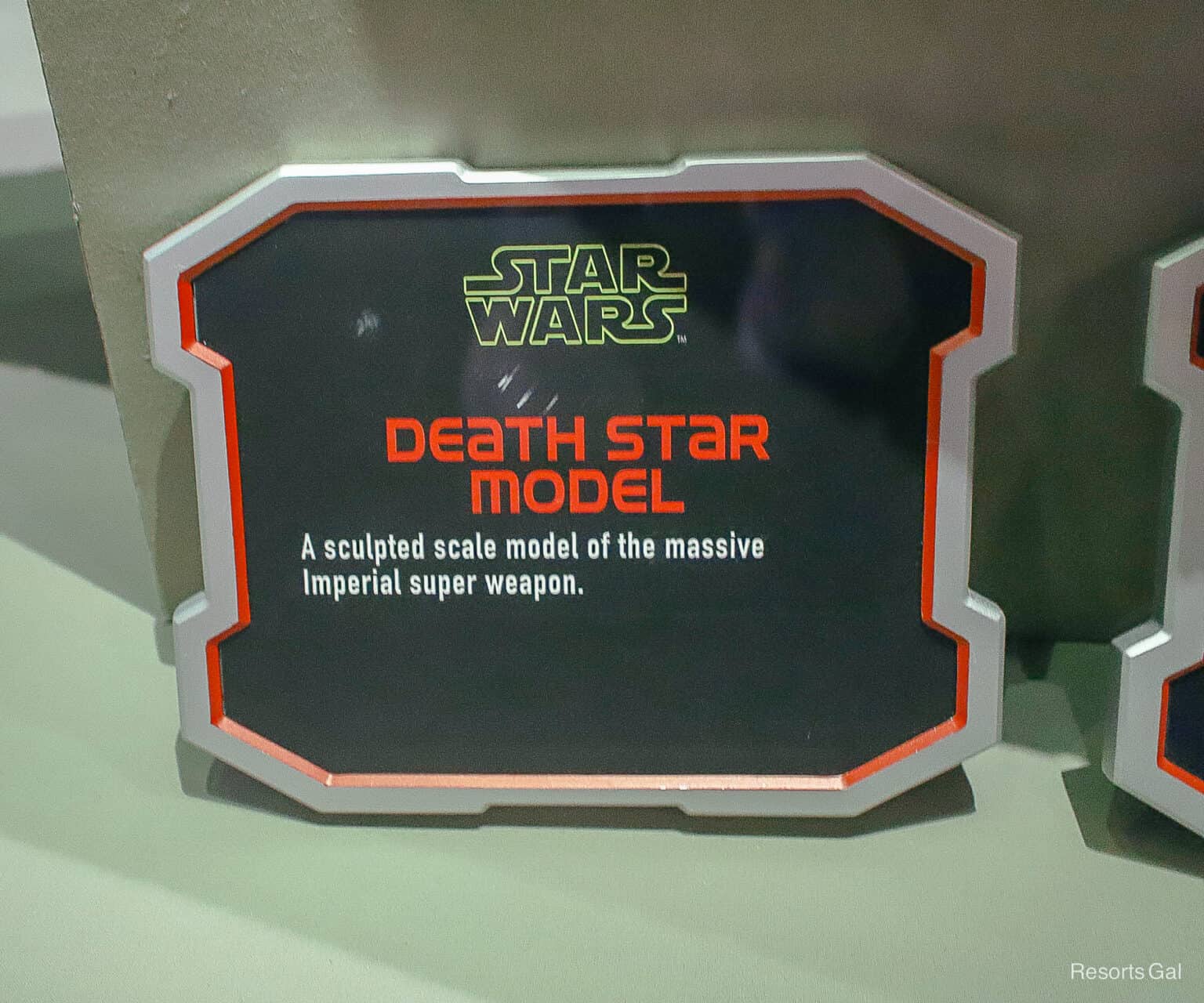 Star Wars Launch Bay at Disney's Hollywood Studios (The Complete Guide ...