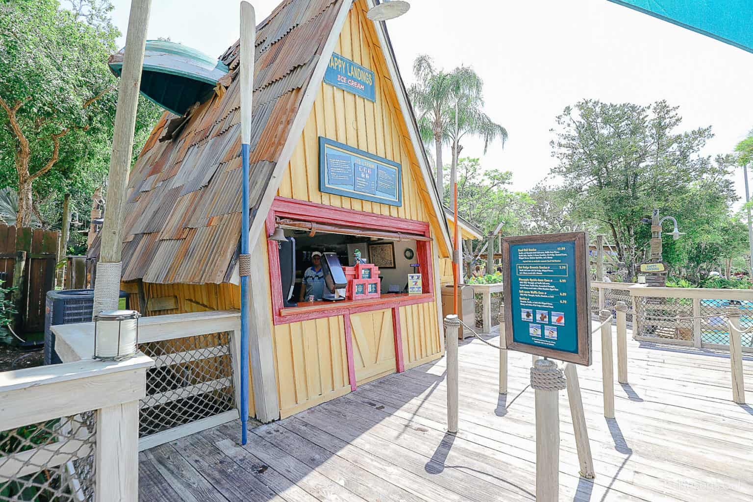 What to Eat at Disney's Typhoon Lagoon (Locations, Menus, and Food ...