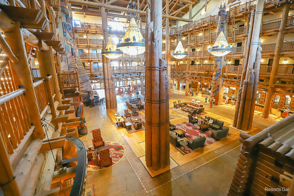 Disney's Wilderness Lodge Lobby Photo Gallery - Resorts Gal